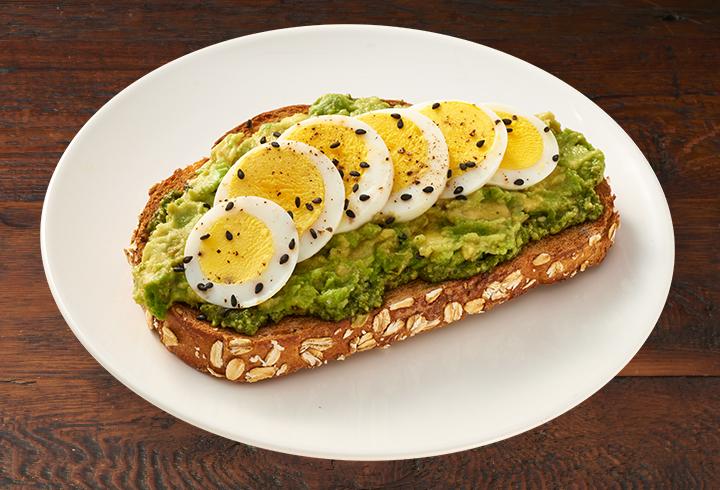 avocado egg sandwich calories